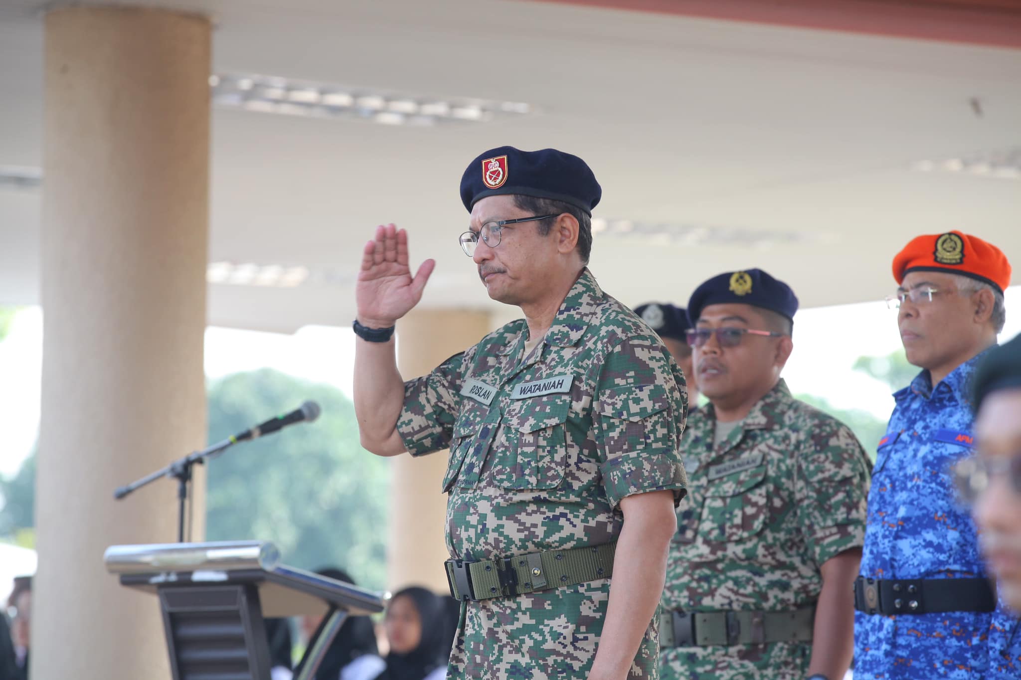 Sementara itu, pelajar Sarjana Muda Pengurusan Alam Sekitar yang ...